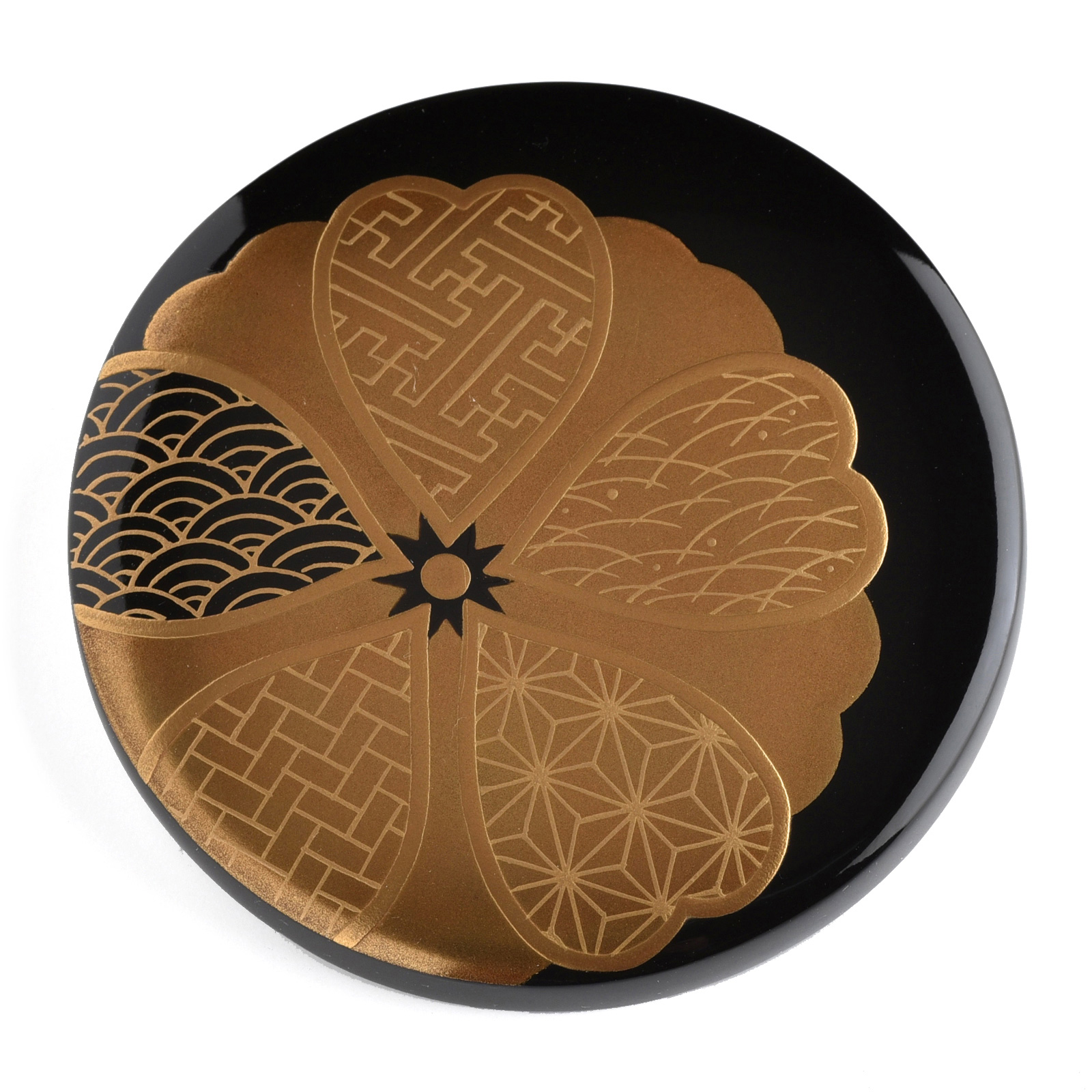 URUSHI MAKI-E BROOCH CLASSICAL CLOUD / VERMILION | JAPANIQUE